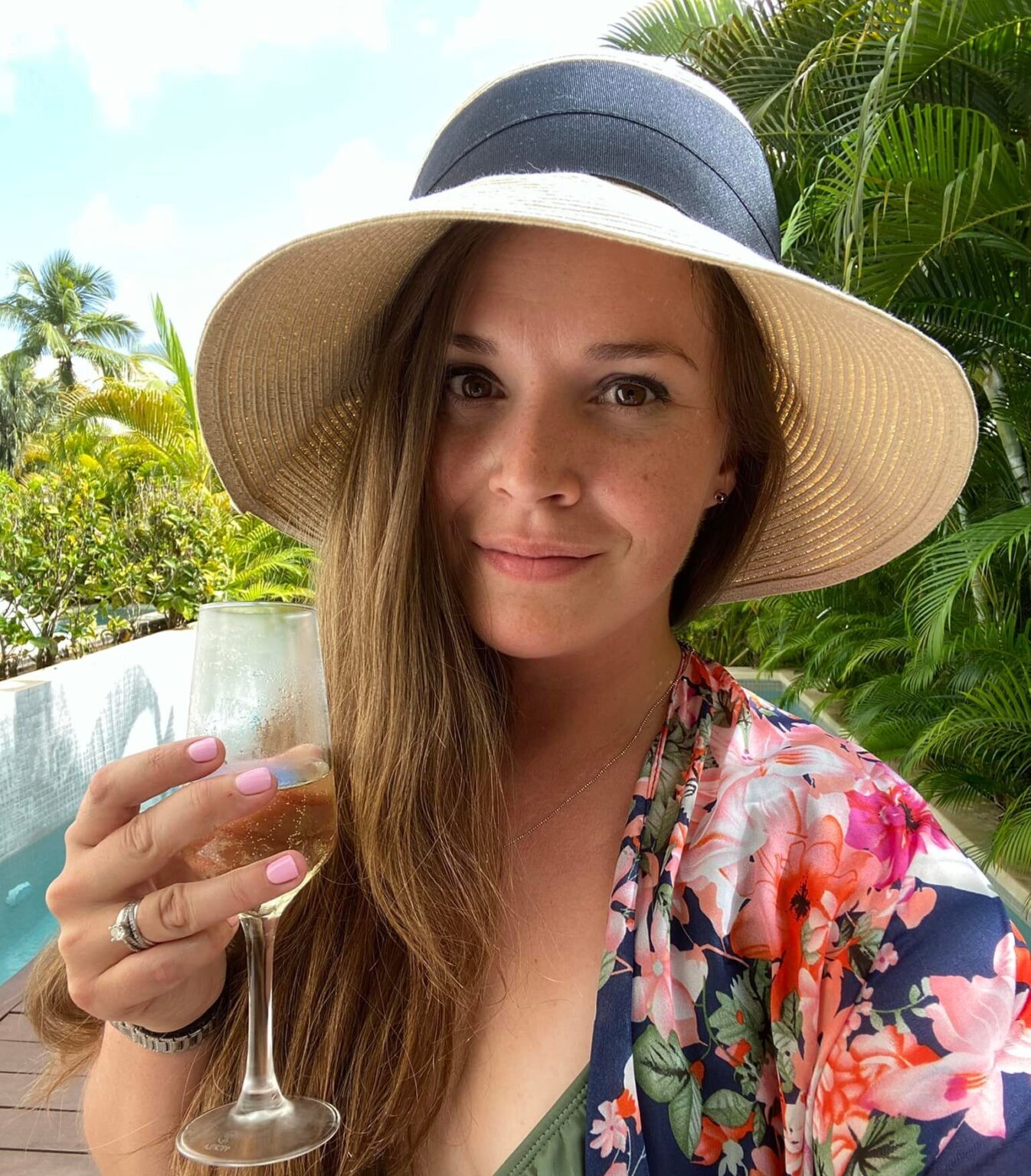 How to Decide Between a Destination Wedding Vs Traditional Wedding